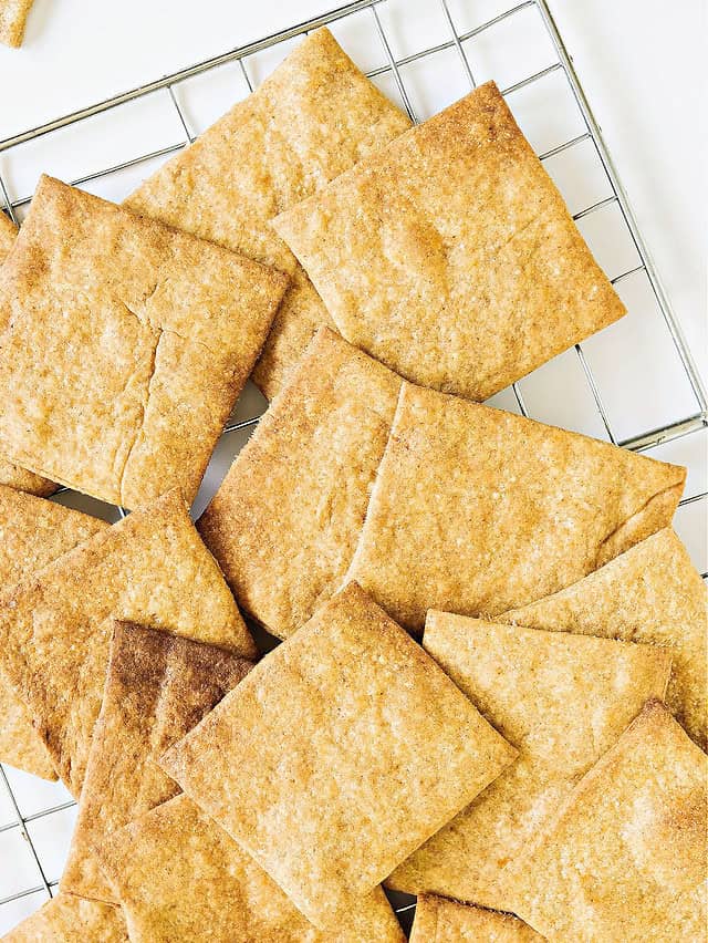 Homemade Whole Wheat Crackers - Vintage Kitchen Notes
