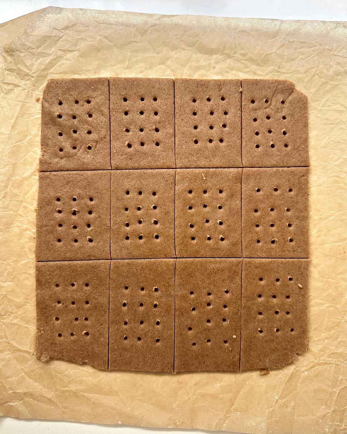 Homemade Graham Crackers (for cheesecake and s'mores) - Vintage Kitchen ...
