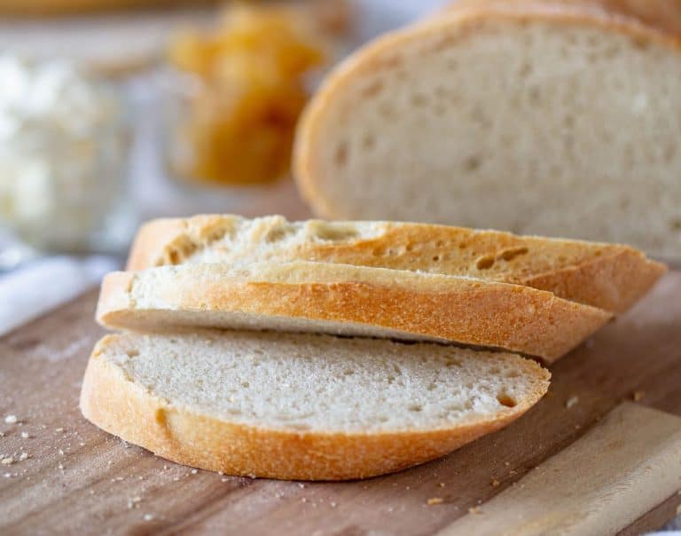 Semolina Bread Recipe - Vintage Kitchen Notes