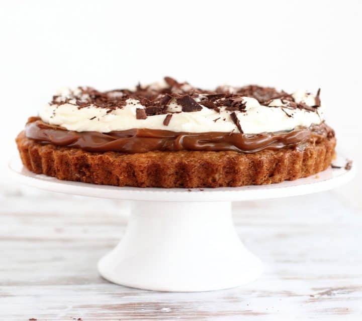 Banoffee Cake (easy and scrumptious!) - Vintage Kitchen Notes