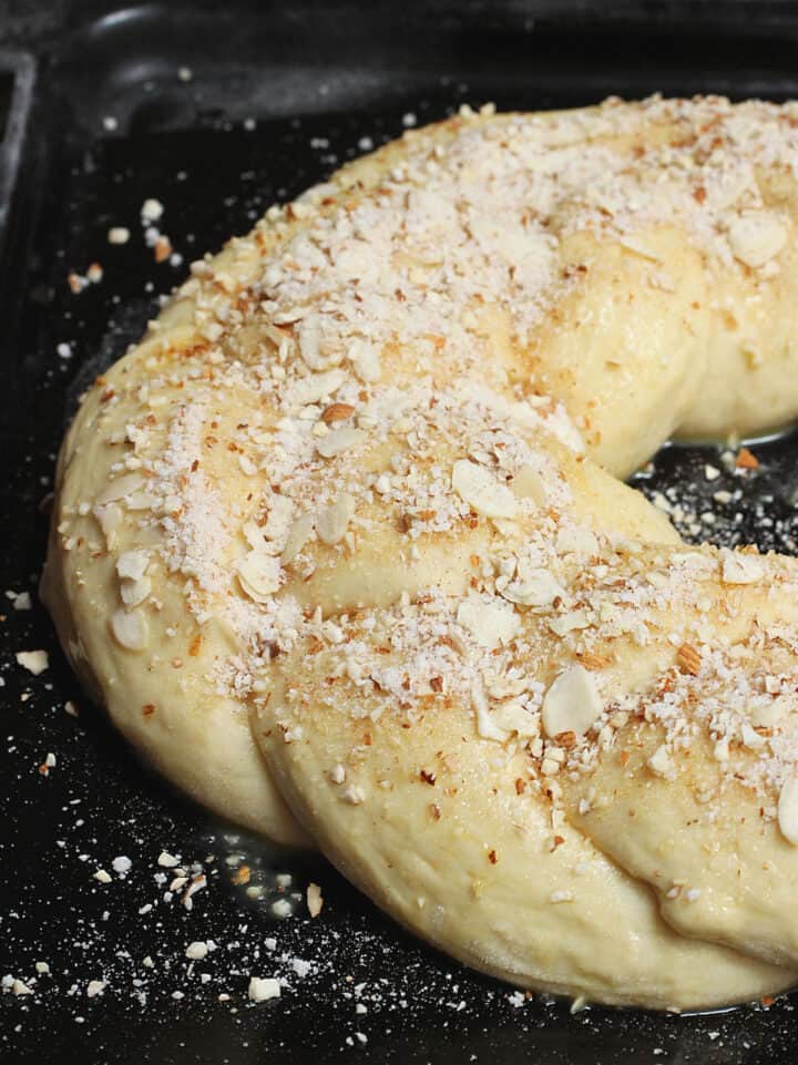 Holiday Almond Bread - Vintage Kitchen Notes