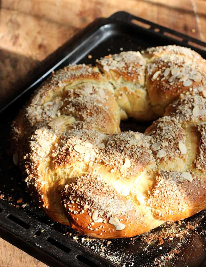 Holiday Almond Bread - Vintage Kitchen Notes