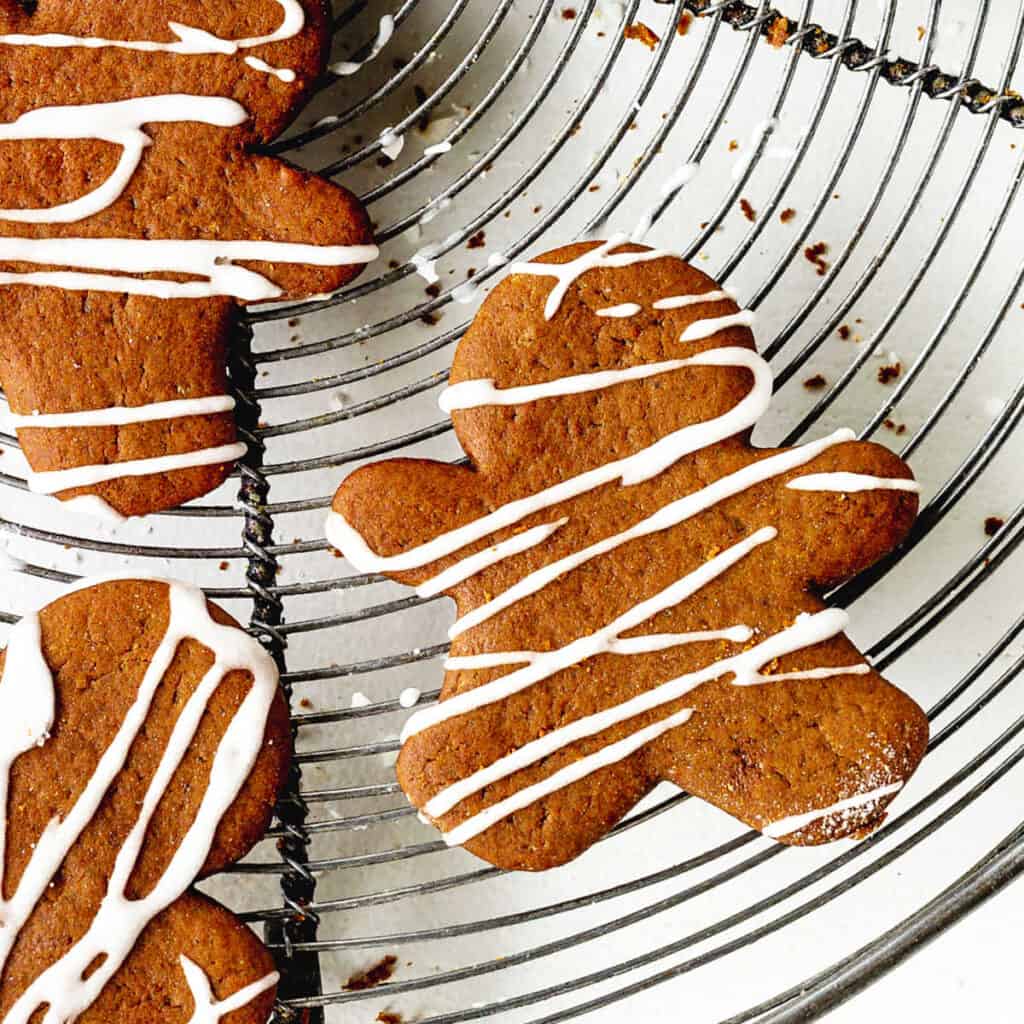 Gingerbread Cookies - Vintage Kitchen Notes