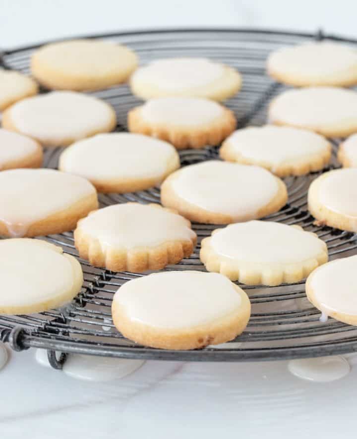 Glazed Lemon Shortbread Cookies (5 ingredients) - Vintage Kitchen Notes