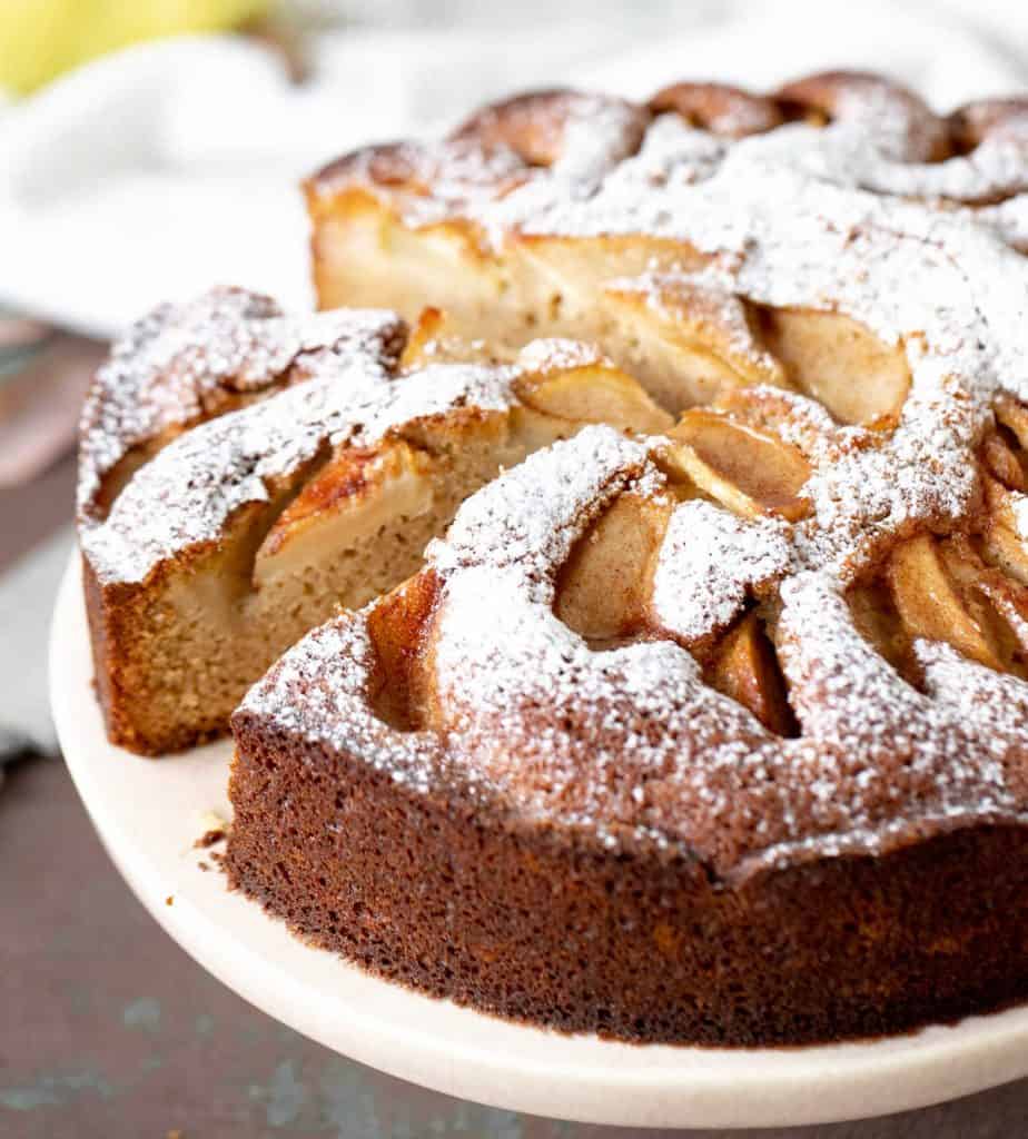 Easy Pear Cake - Vintage Kitchen Notes