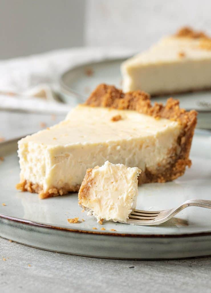 Easy Cheesecake Pie - Vintage Kitchen Notes