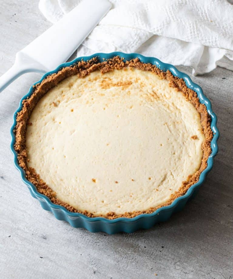 Easy Cheesecake Pie - Vintage Kitchen Notes