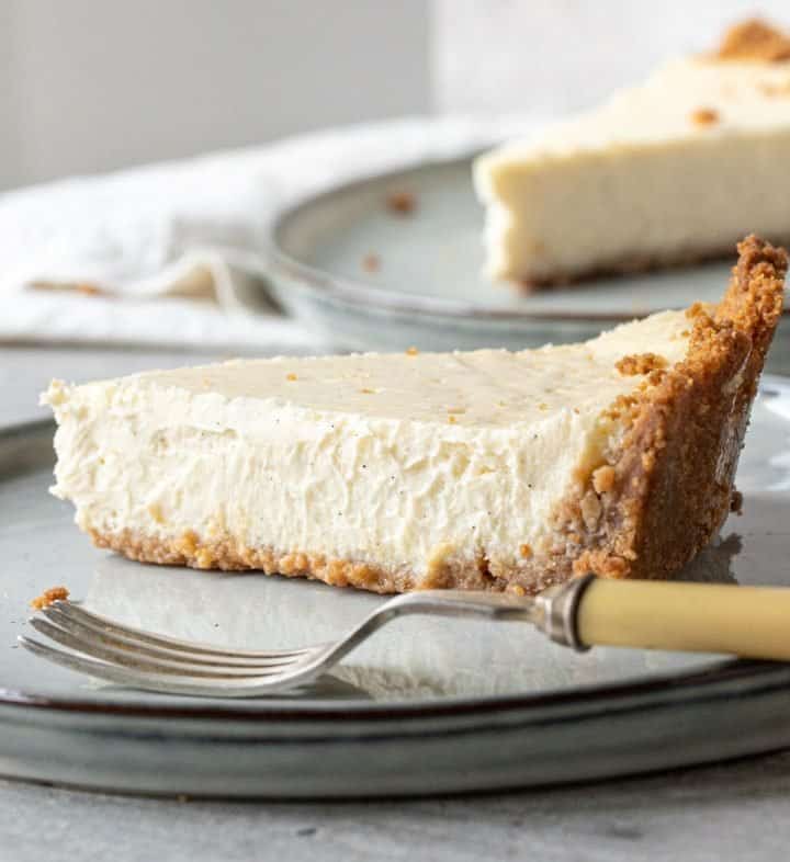 Easy Cheesecake Pie - Vintage Kitchen Notes