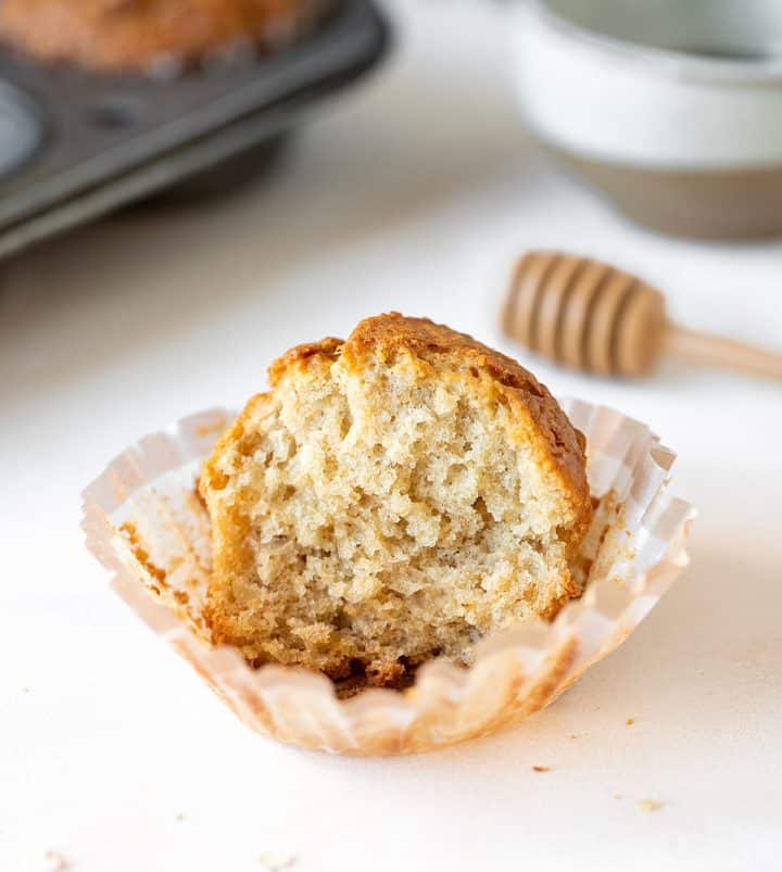 Oatmeal Muffins (easy recipe) - Vintage Kitchen Notes