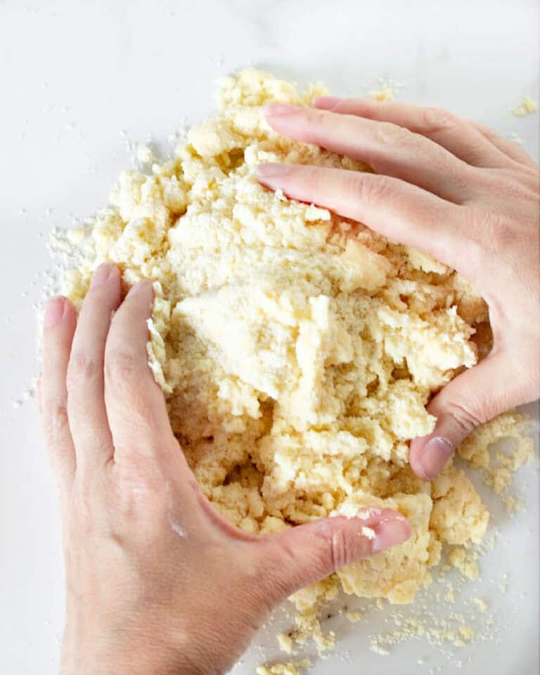 Pâte Sucrée Recipe (sweet shortcrust pastry) - Vintage Kitchen Notes