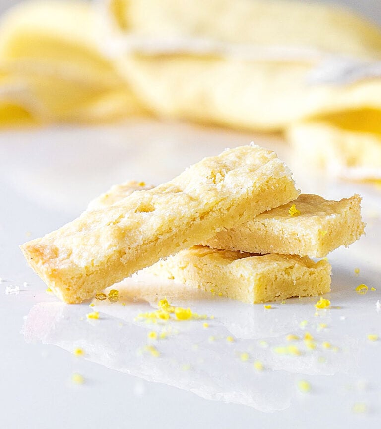 Lemon Shortbread (easy recipe) - Vintage Kitchen Notes