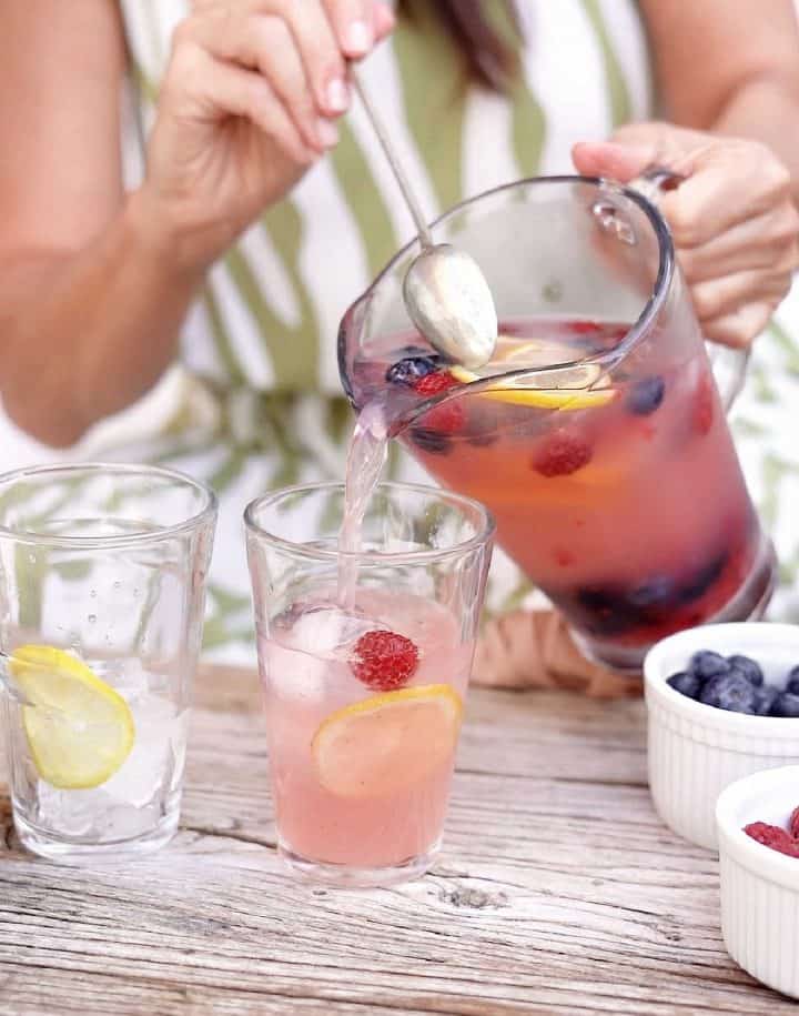 Pink Lemonade (quick & easy) - Vintage Kitchen Notes