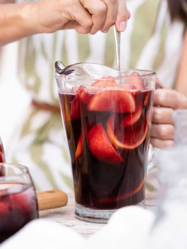 Best Red Wine Sangria Recipe - Vintage Kitchen Notes