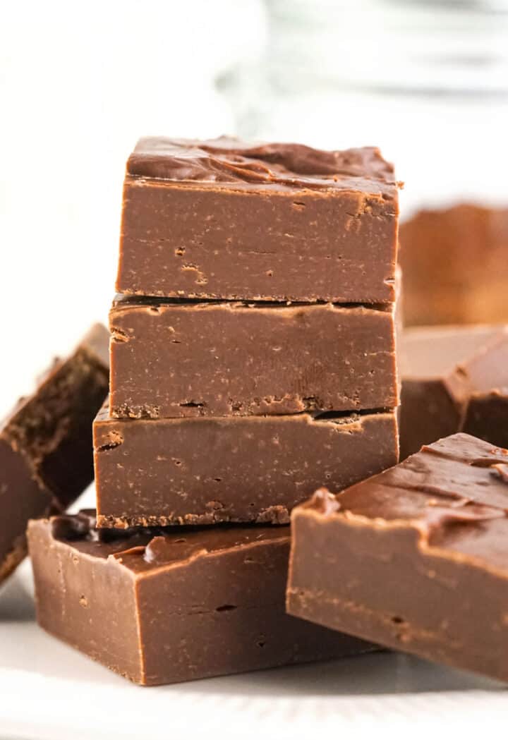 2 Ingredient Fudge (with condensed milk) - Vintage Kitchen Notes