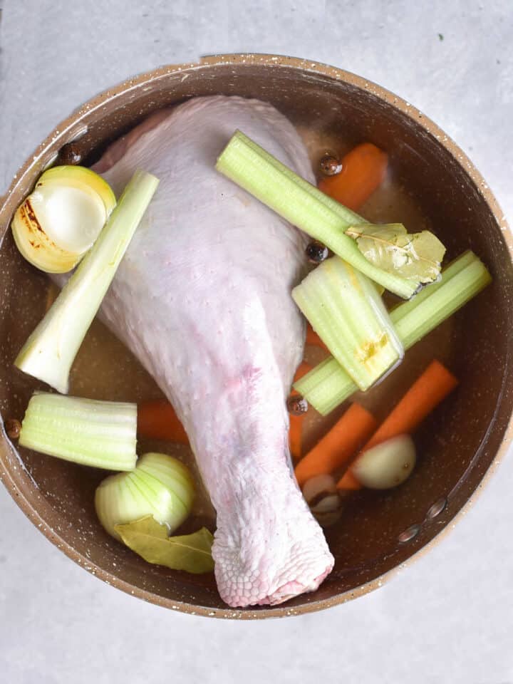 Turkey Gravy (from scratch) - Vintage Kitchen Notes