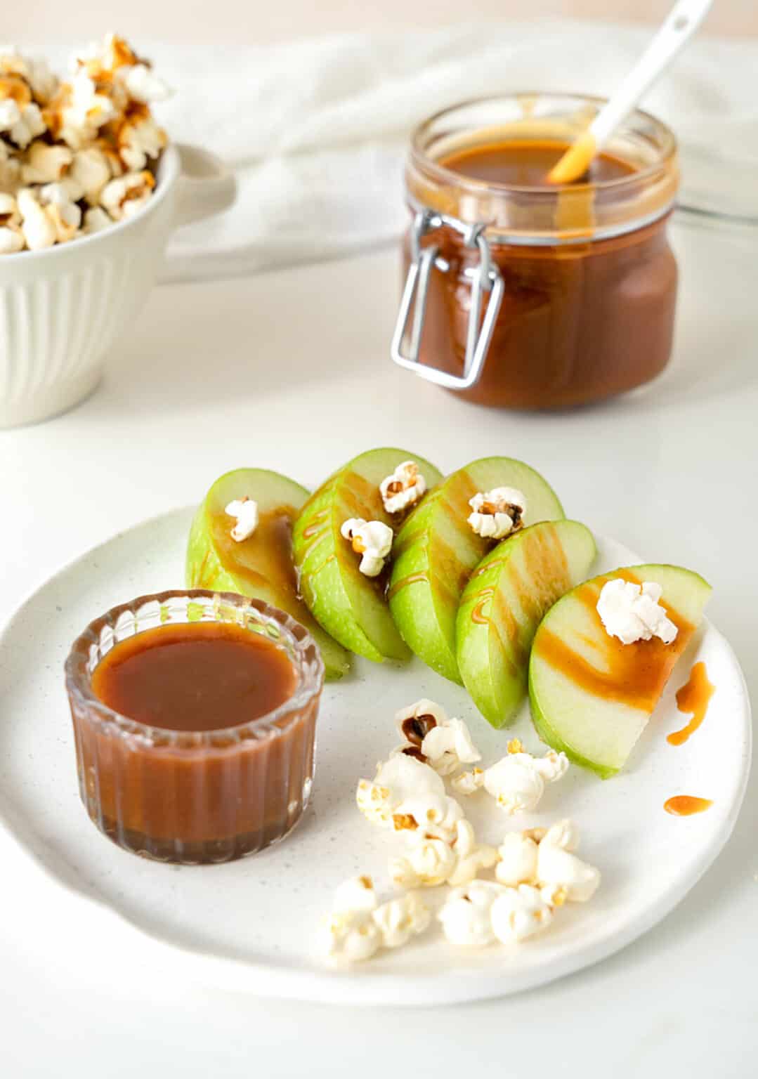 Homemade Caramel Sauce (with short video) - Vintage Kitchen Notes