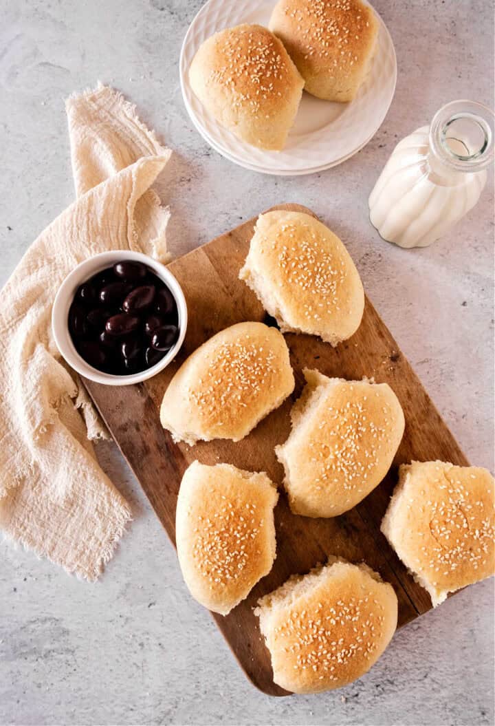 Semolina Bread Rolls (yeasted) - Vintage Kitchen Notes