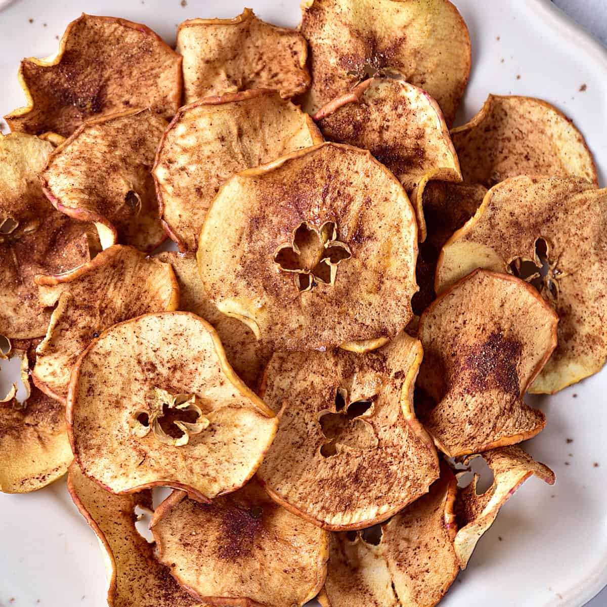 Apple Chips (with cinnamon sugar) - Vintage Kitchen Notes
