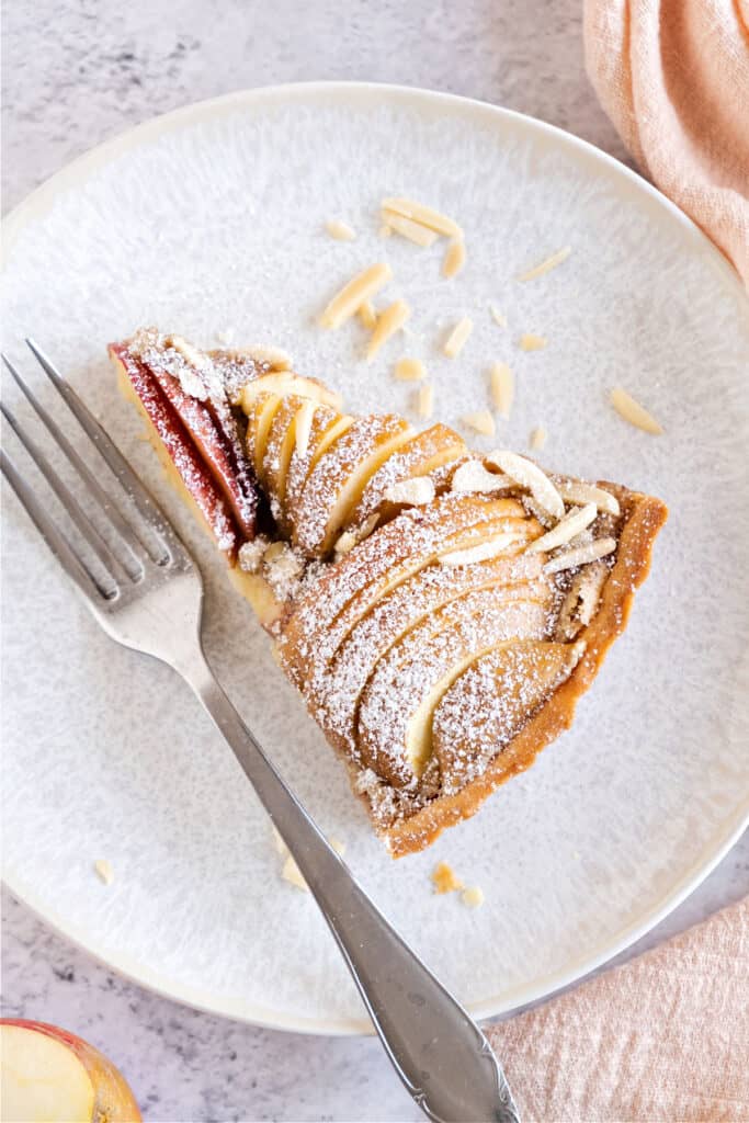 Apple Frangipane Tart (with almond cream) - Vintage Kitchen Notes