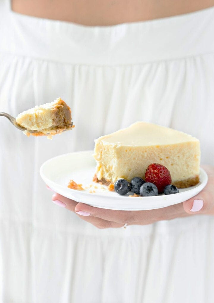 Creamy Classic Cheesecake (no water bath) - Vintage Kitchen Notes