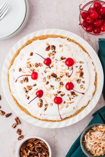 Creamy No-Bake Millionaire Pie with Condensed Milk - Vintage Kitchen Notes