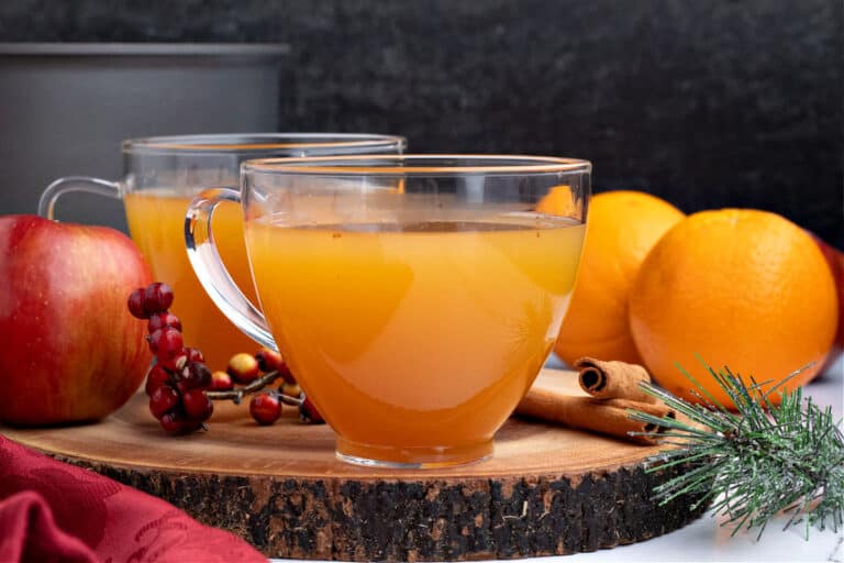 Old Fashioned Wassail Drink (stovetop and slow-cooker) - Vintage ...
